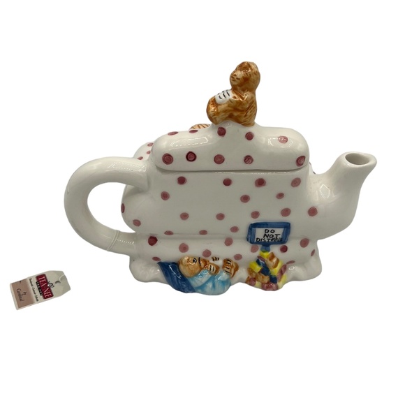 TEE-NEE By Cardinal | Accents | Teenee By Cardinal Sitting Pretty Teddy ...